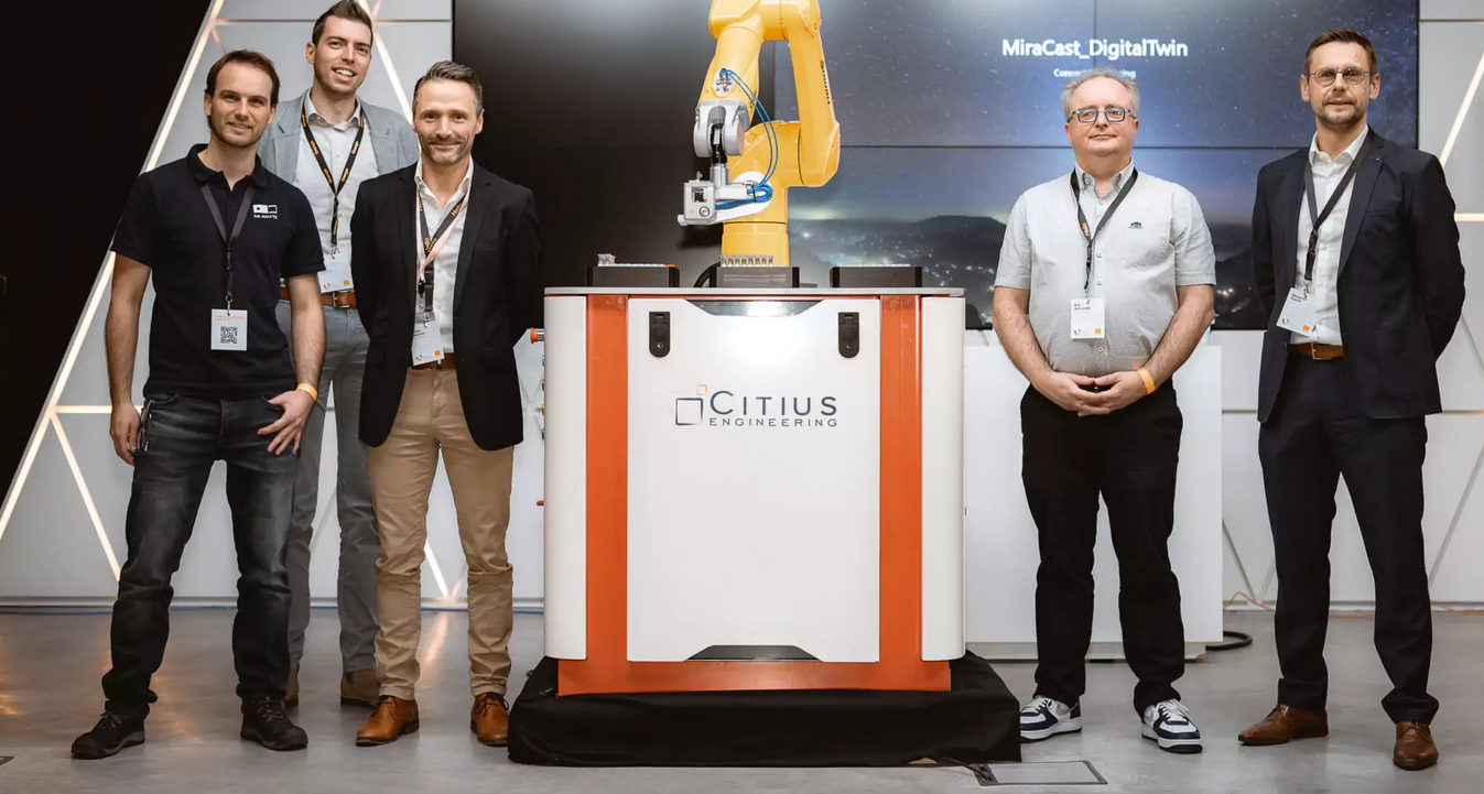 DIGITAL TWIN - The digital twin reinvents industrial robotics with 5G SA!